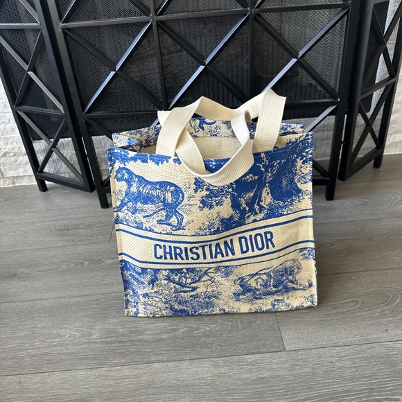 Dior | Bags | Dior Beauty Vip Novelty Tote Bag Large Dioriviera Blue ...